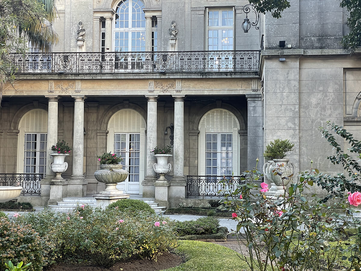 Palacio Taranco – Portal | Casas y Más